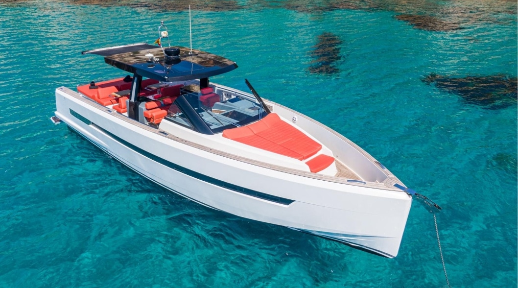 Boat rental in Ibiza: discover the islands with SunMarine® IBIZA